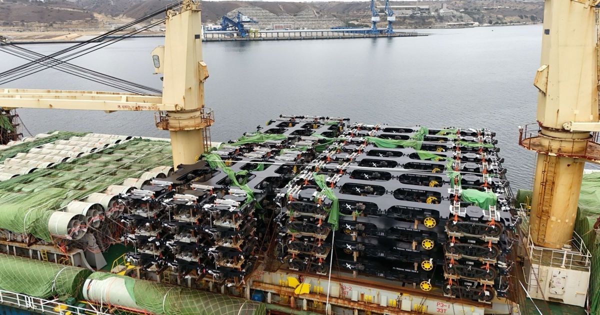 First Batch of Chinese-Built Rail Wagons Arrive at Lobito Port | Lobito ...